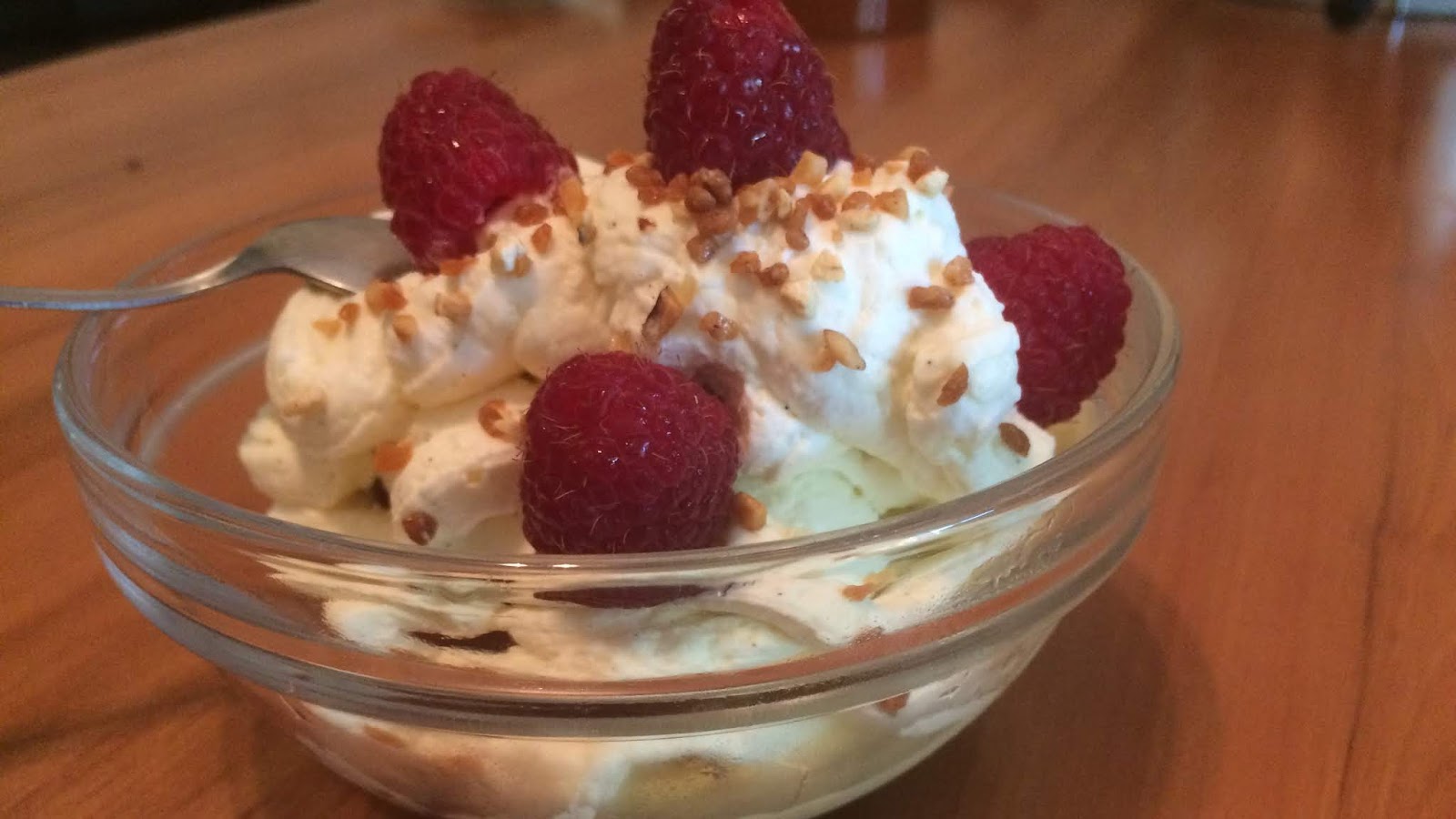 Mes Recettes Rapides: Coupe glacée aux fruits