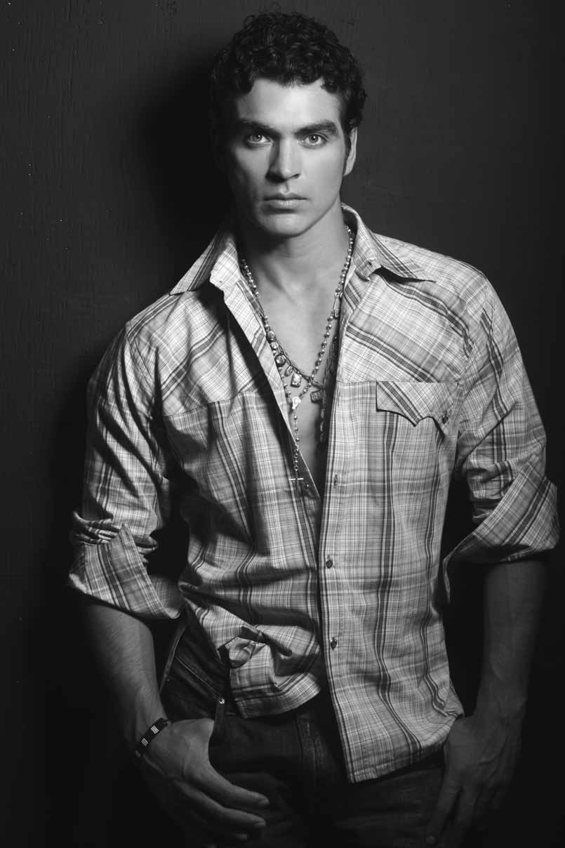 .: ACTOR: TIBERIO CRUZ