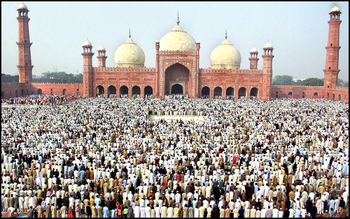 New Photos of Eid al-Adha in Pakistan - Articles about Islam