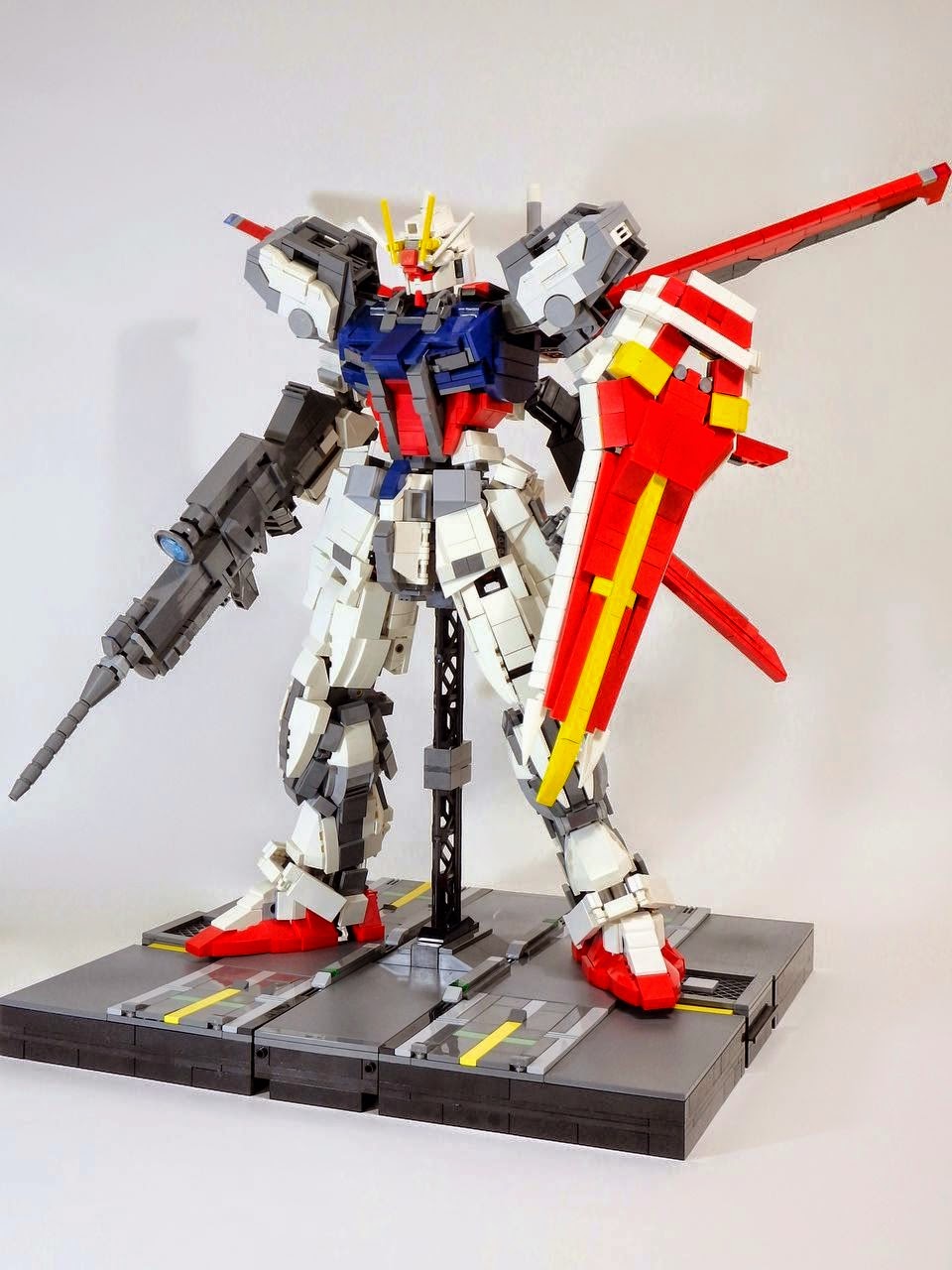 LEGO Build: Aile Strike Gundam