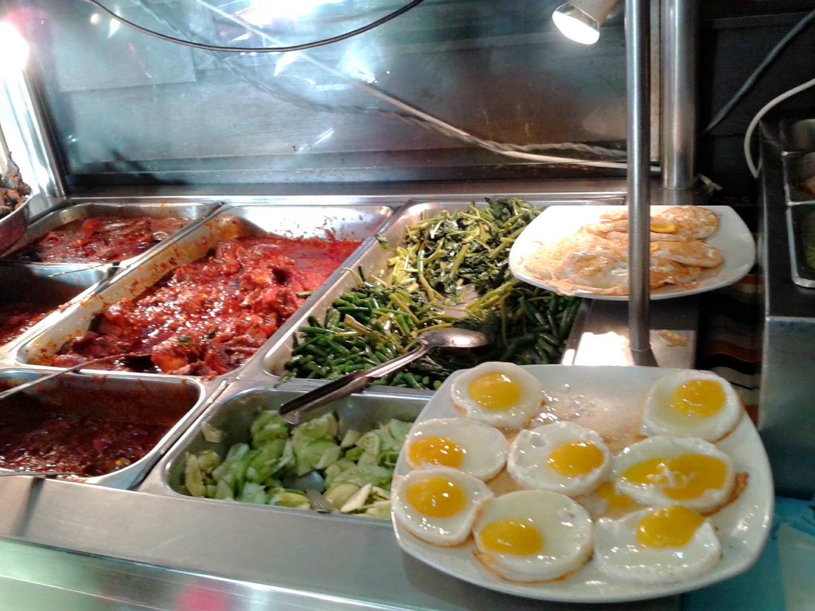 ~sWeet SmiLe N sWeet LiFe~: ::makan-makan:: restoran haslam