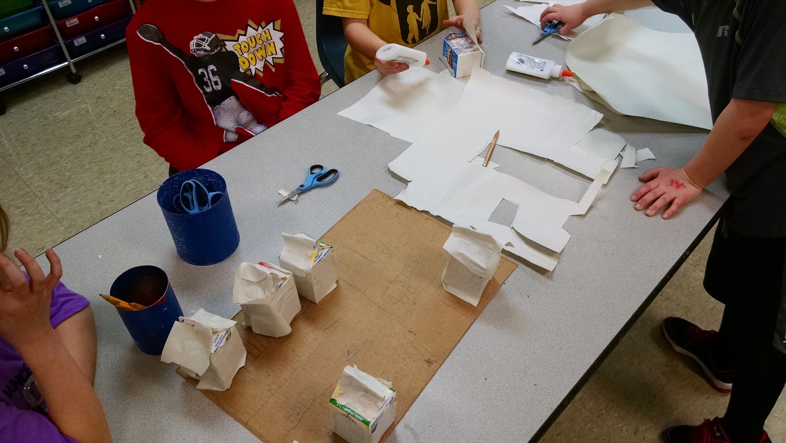 Art Teacher 101: 1st Grade Neighborhoods