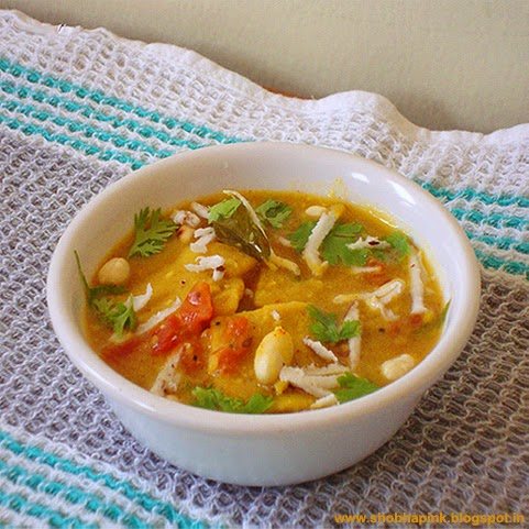 Shobha's: Dal Dhokli