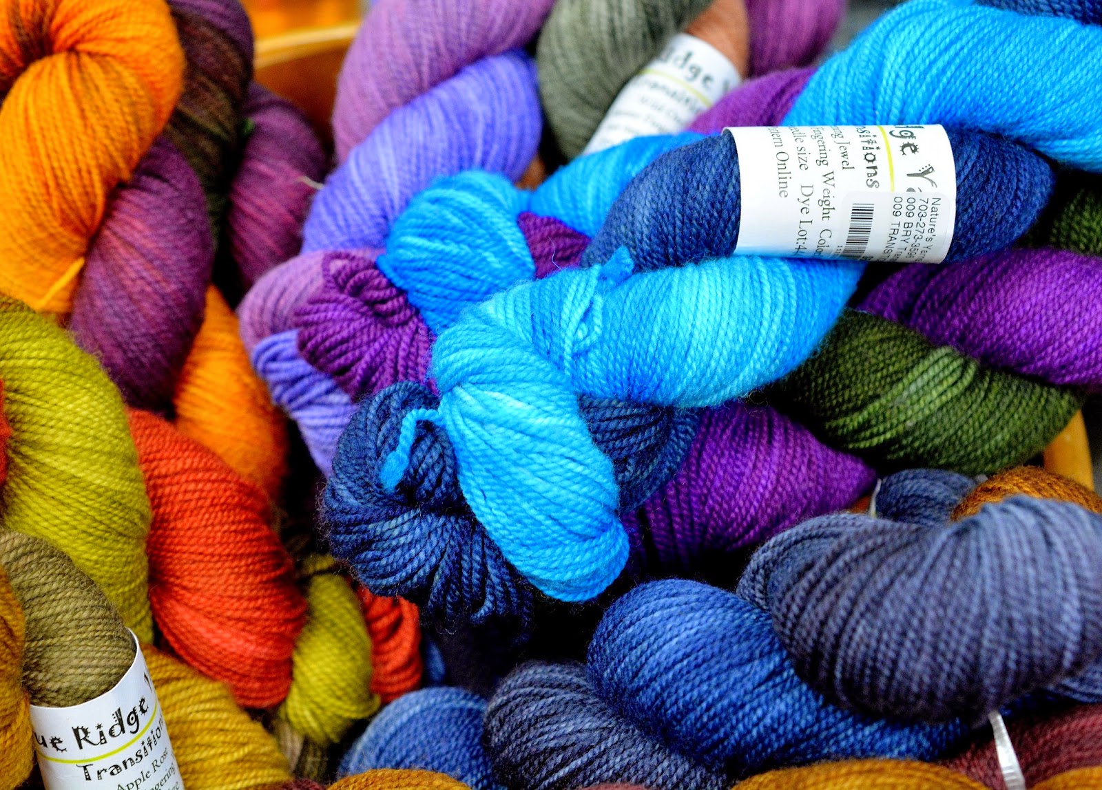 Little Knitty Bird: LYS Tour: Nature's Yarns