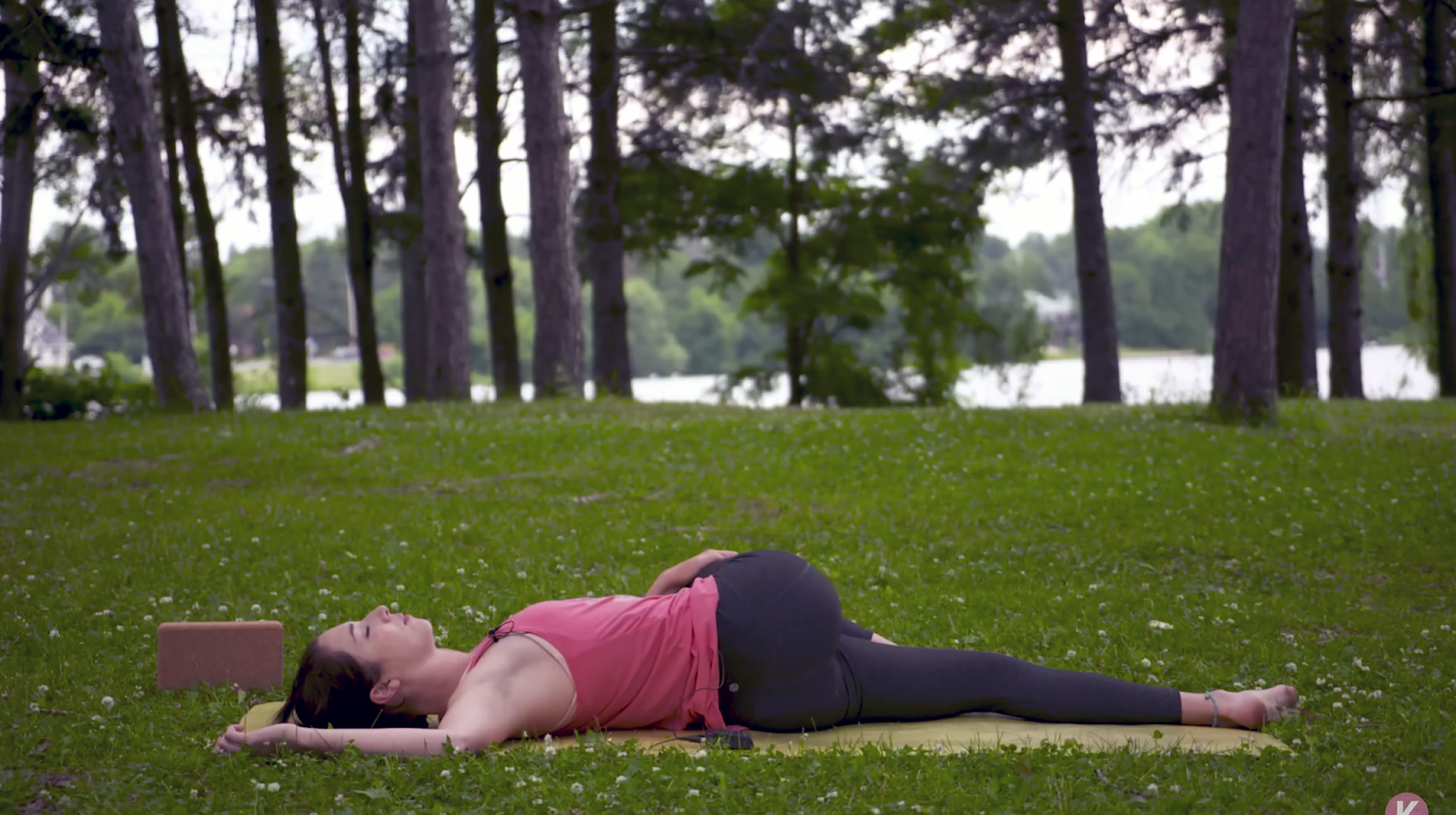 Fall Asleep Fast with These 7 Yoga Poses and Breathing Exercise - Yoga ...