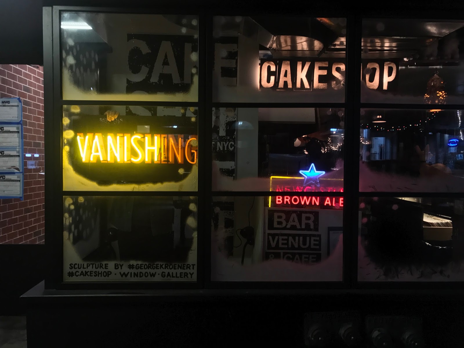 Jeremiah's Vanishing New York: Vanishing Sign