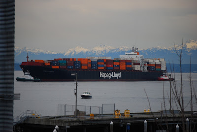Channel 14, Seattle Traffic: Kiel Express Arrives