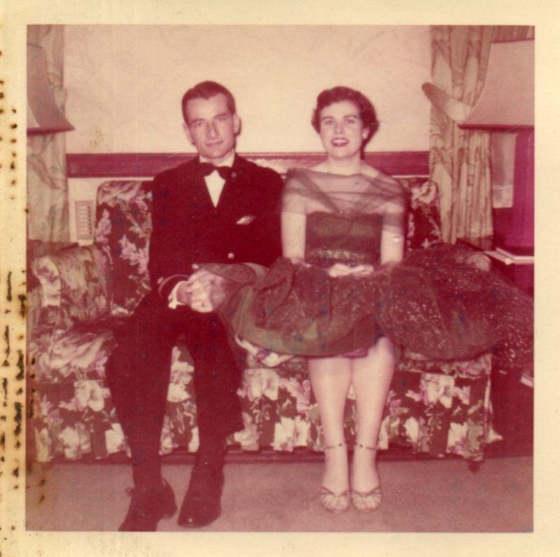 Vintage Dating: 42 Lovely Snapshots That Capture Couples in the 1950s ...