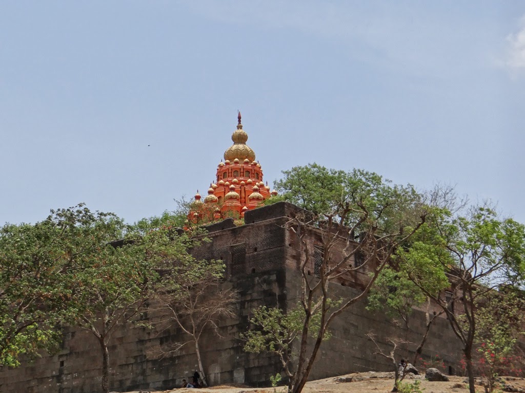 Parvati Hill, Pune - World Traveller Photography