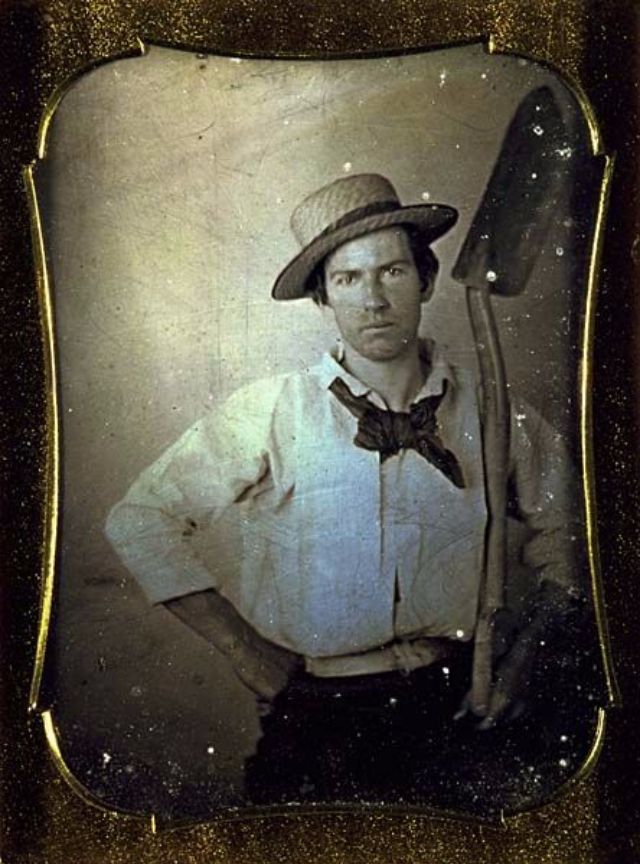 Victorian Working Class: 22 Portrait Photos of Male Workers From ...