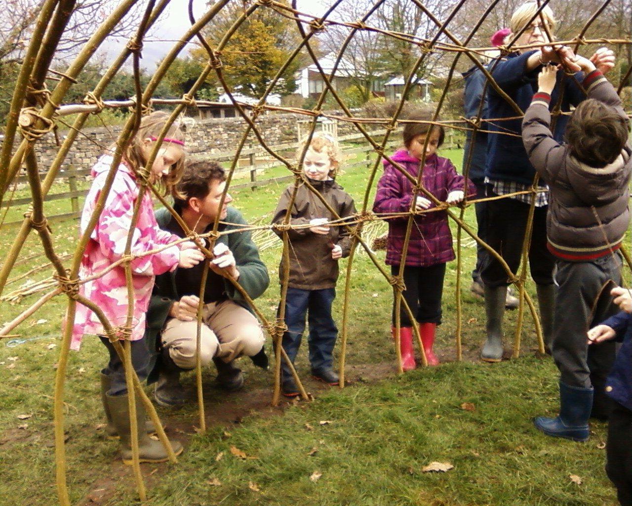 WILLOWPOOL HAPPENINGS: November 2011