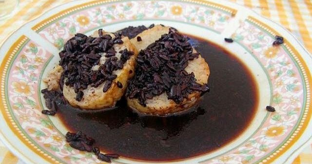 Menjelajahi Lamang Tapai Khas Sumatera Barat