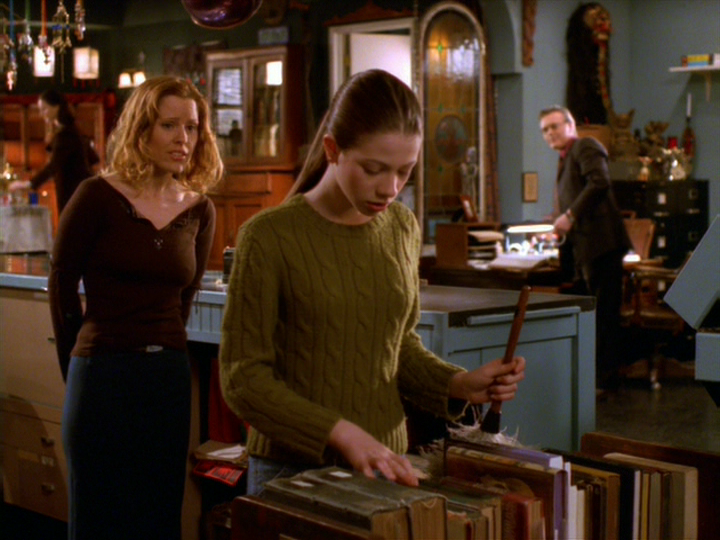 Cro Knit Inspired Creations By Luvs2knit: Buffy The Vampire Slayer ...