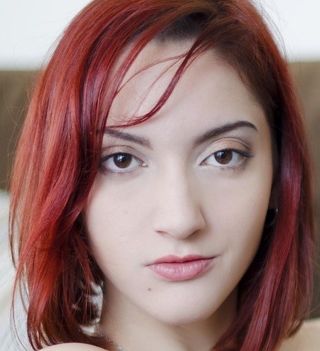 ESCRITORES RECÓNDITOS: Marga Parra