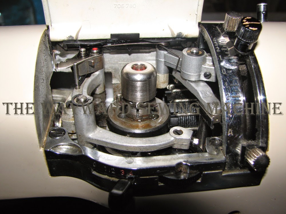 The Wayward Sewing Machine: Elna Supermatic