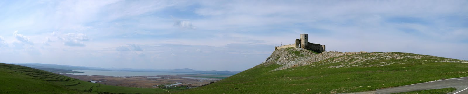 Country inside: Grota Zmeului de la Enisala ~18 Aprilie 2011~ (postată ...