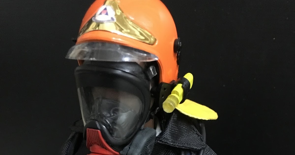 1/6 Gallery: Singapore Civil Defence Force (SCDF) - Fire Fighter