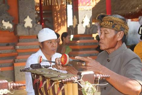Gamelan Gender Wayang ~ Explore Bali