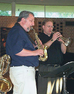 NOTICIAS Y EFEMERIDES MUSICALES Y DEL CINE: MUERE EL SAXOFONISTA ...