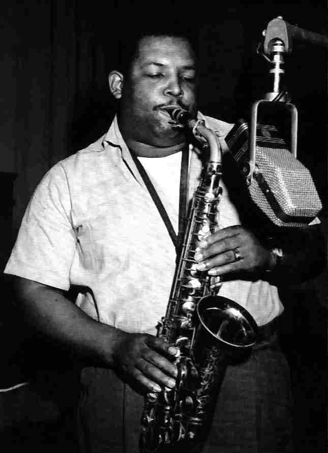 NOTES ON JAZZ: Big Man with a Big Horn : An Interview with Saxophonist ...