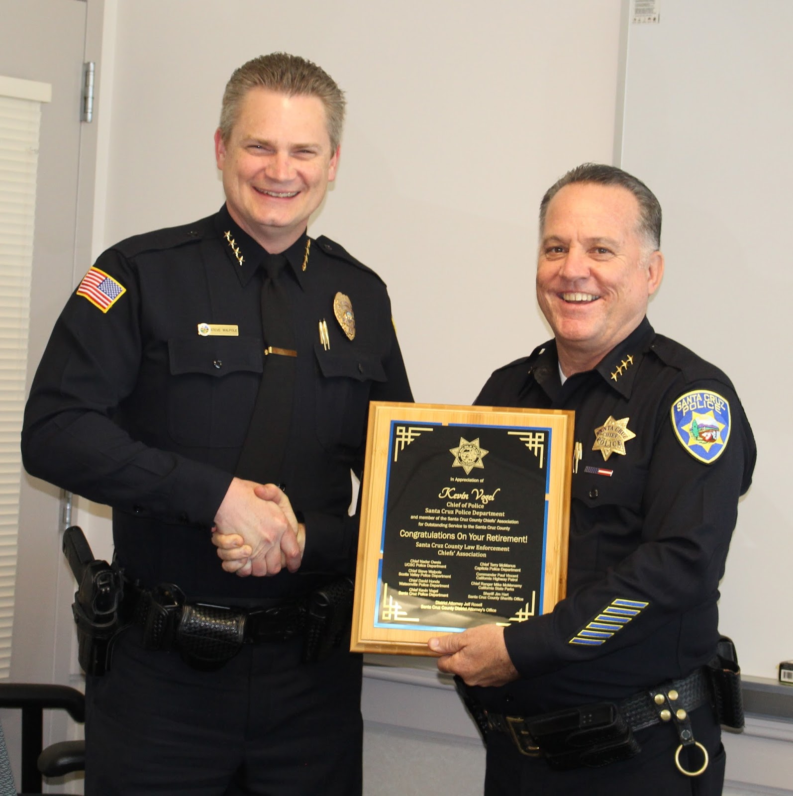 Santa Cruz Police: Retiring Police Chief Vogel Receives Memorable Farewell