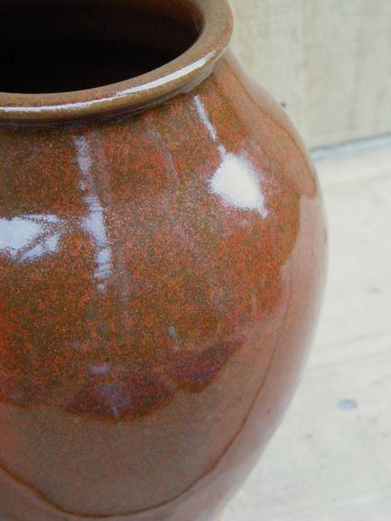 Iron red glaze recipes and Tenmoku for Cone 9.