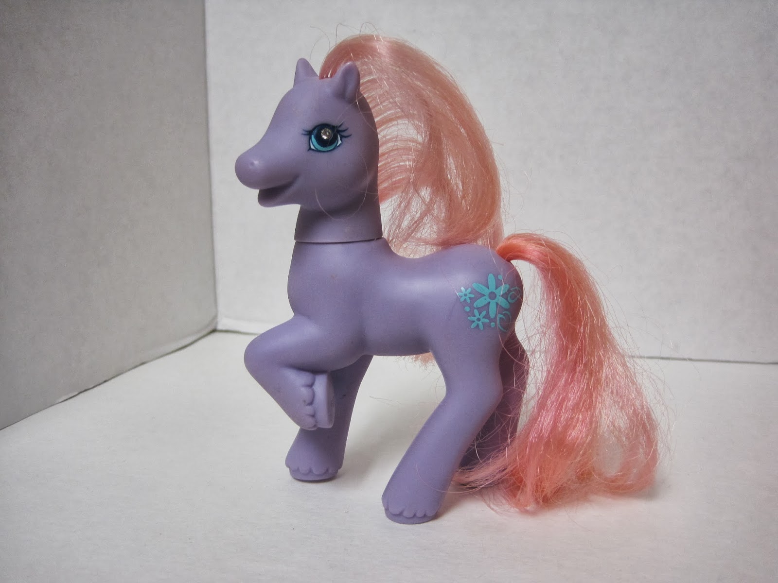Never Grow Up: A Mom's Guide to Dolls and More: Lala-Pony-Palooza Month ...