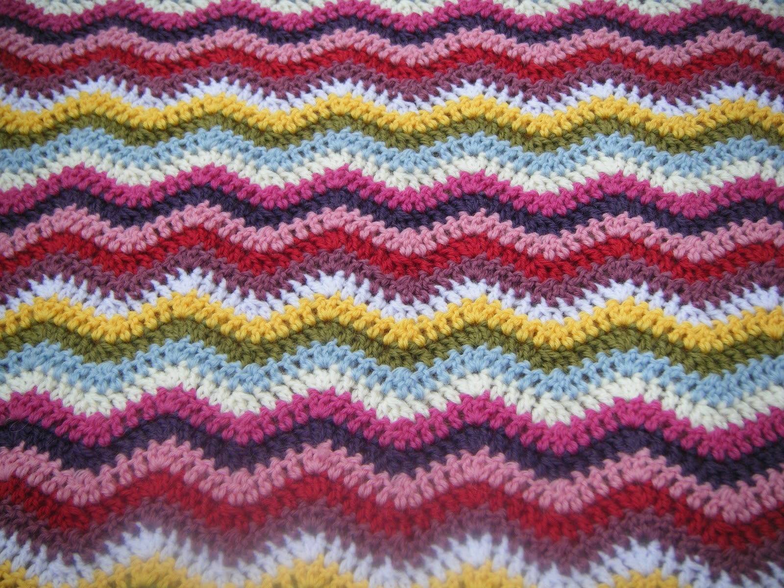 The Sewing Mistress Blog...: Baby Ripple Blanket