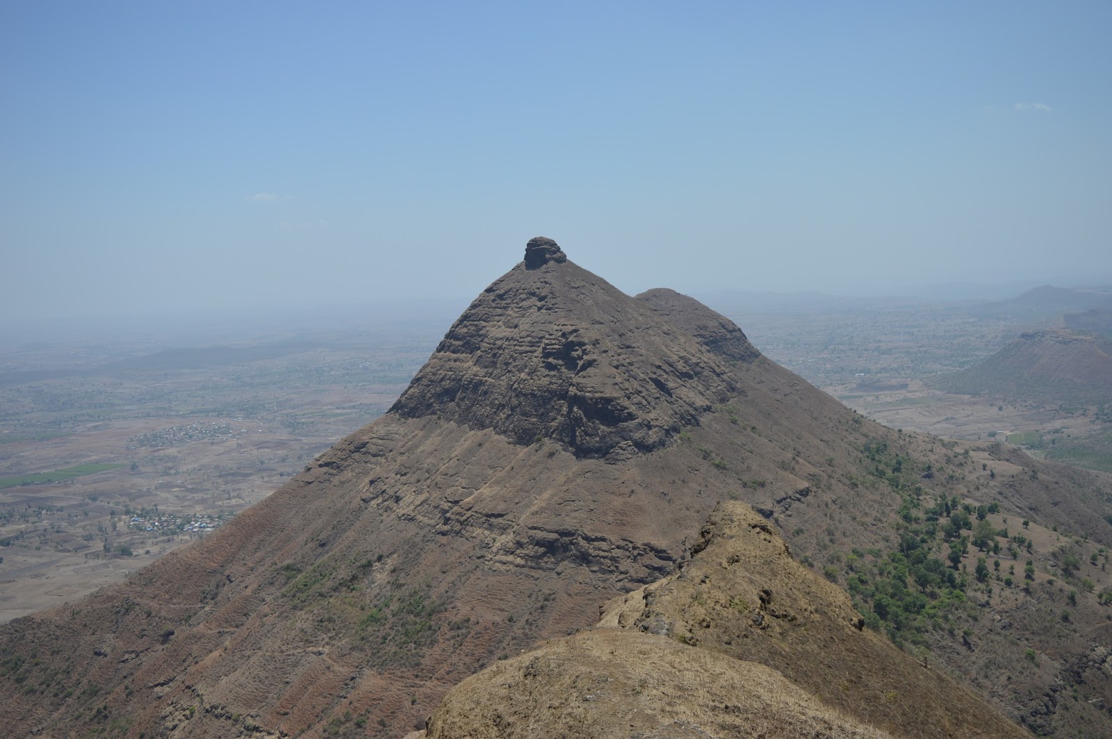 Yash Gaikwad - BHATKANTI: Nasik Range trek- Day I: Fort Achala, Fort ...