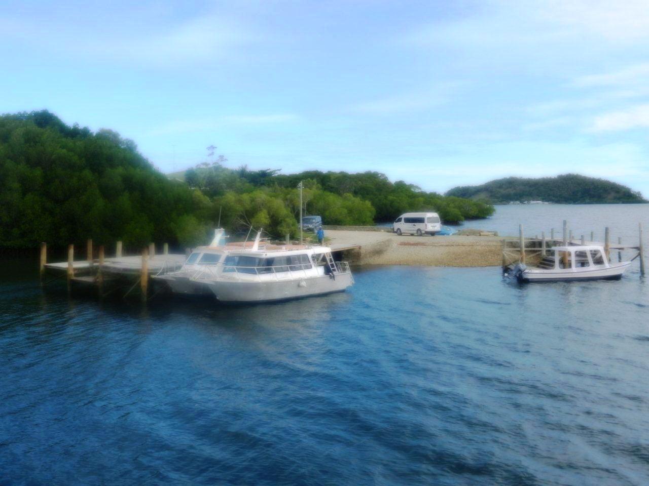 Malum Nalu: Idyllic Bootless Bay