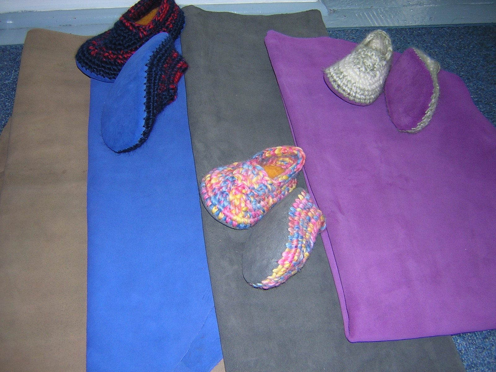 TrulyTeeny: Slippers