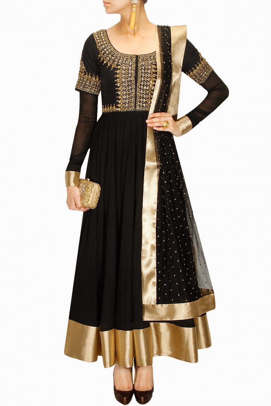 Conventional Glamorous Outfit For The Upcoming Season by Vasavi Shah ...