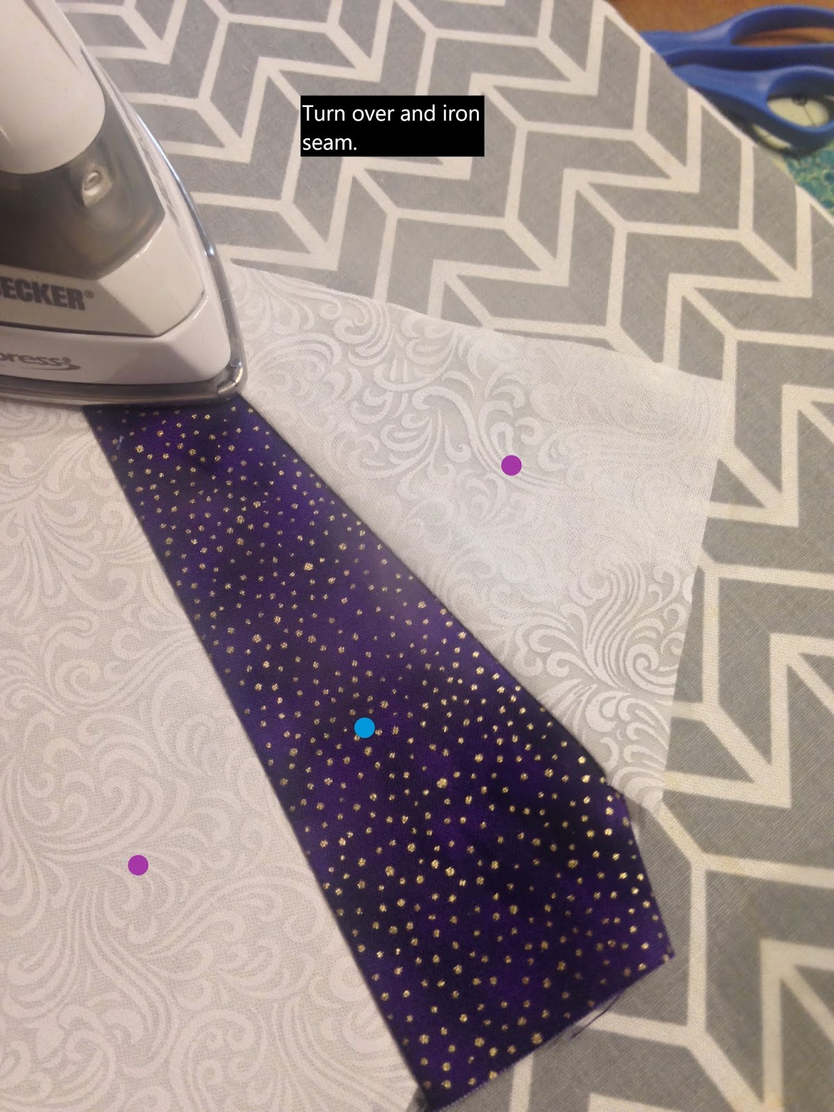 Tutorial: Paper Piecing Endless Chain Quilt Block