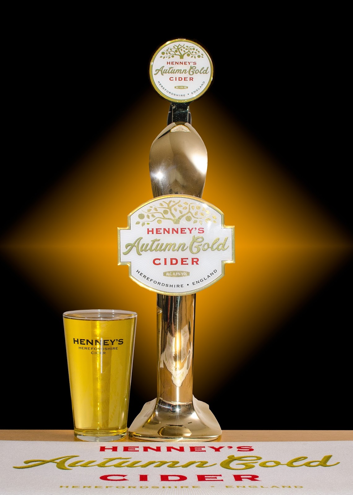 Henney's Cider: Henney's Autumn Gold - a light, bright medium sweet ...