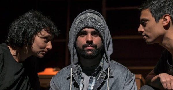 OFICIO CRÍTICO: Crítica: DRAMATIS PERSONAE