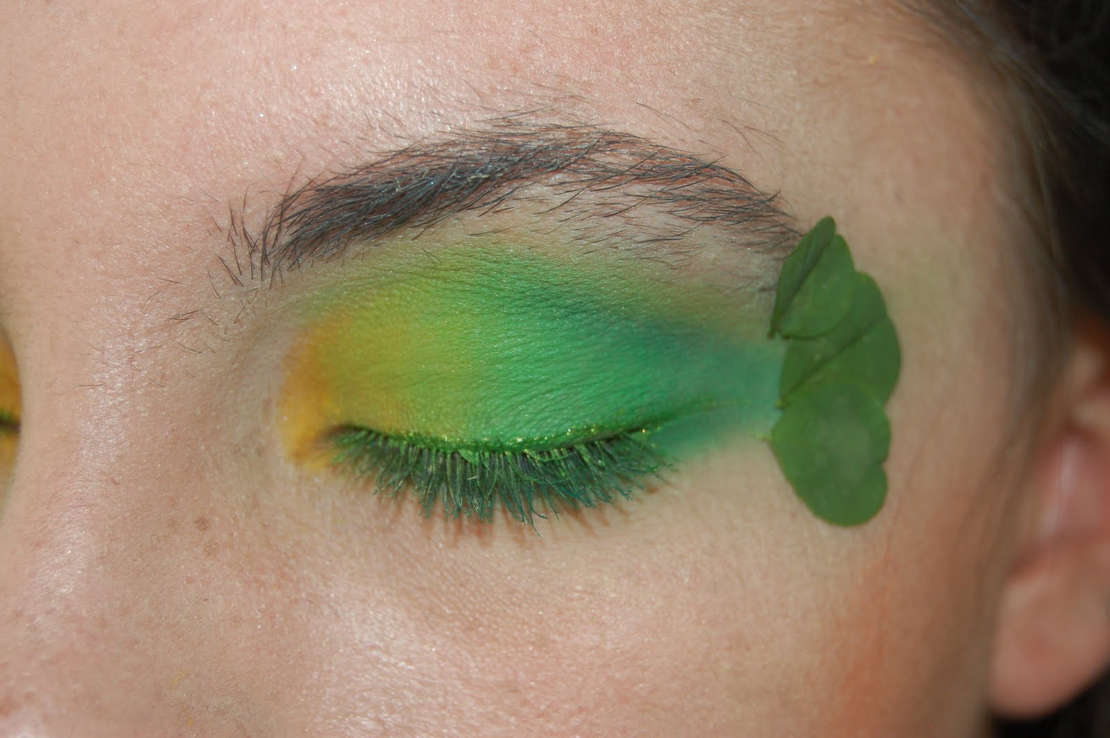 CHROMATICMAKEUP: Earth Inspired Makeup Photoshoot