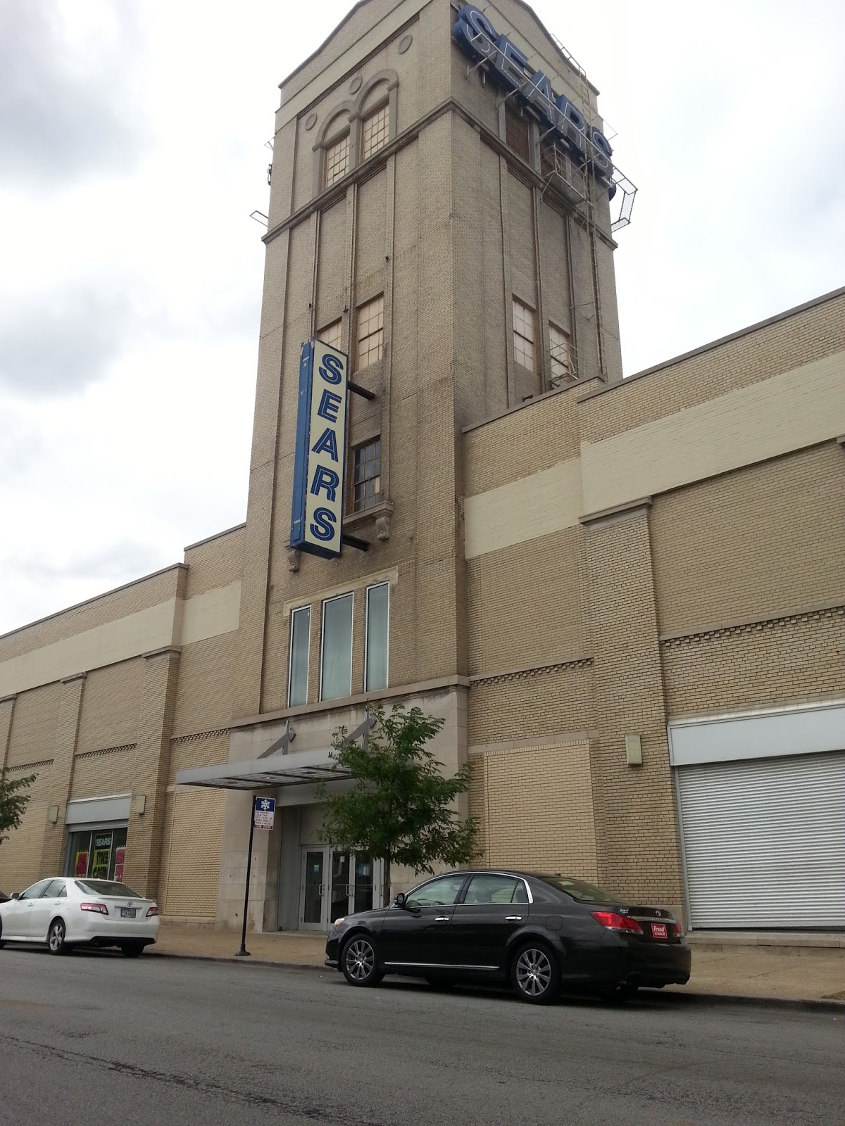 FIRST HOME CHICAGO: Sears on 79th St: The rise and fall of an Icon