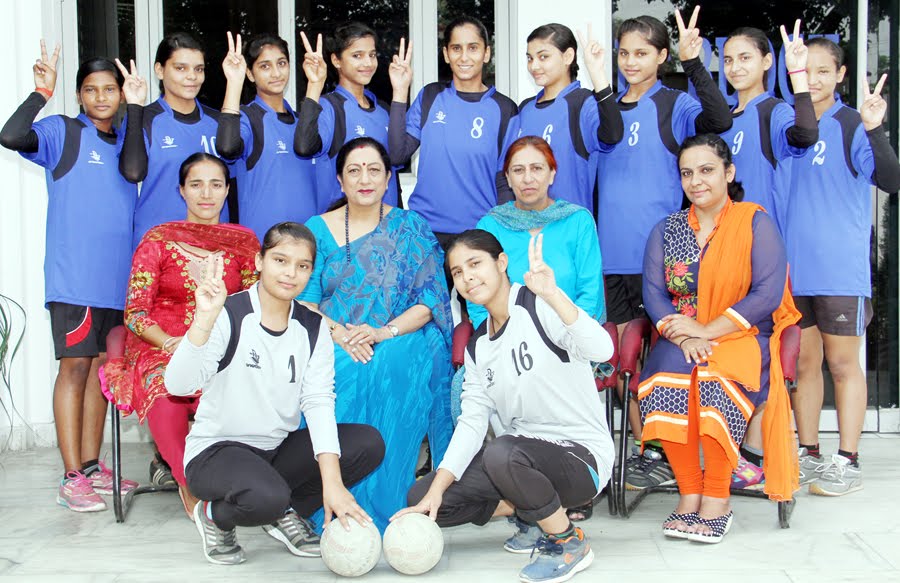 K.M.V. Collegiate School Handball Team wins Distt. Championship ...