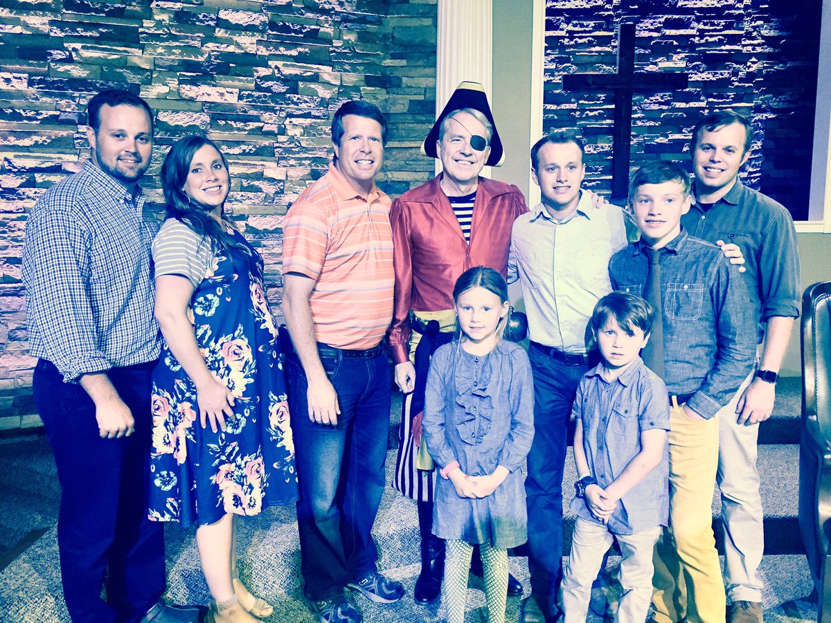Duggar Family Blog: Duggar Updates | Duggar Pictures | Jim Bob and ...