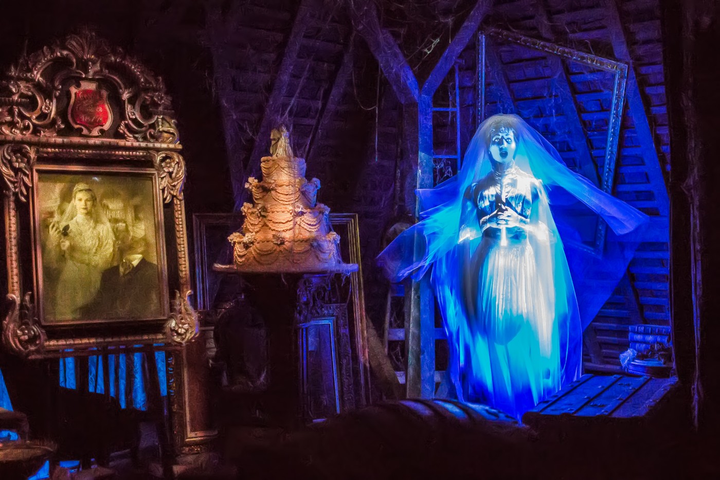 A Look at Disney: Month of The Mansion: Meet & Greet: The Bride ...