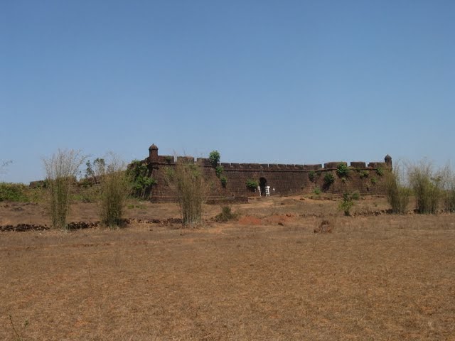 Team G Square: Corjuem Fort, Aldona, Goa