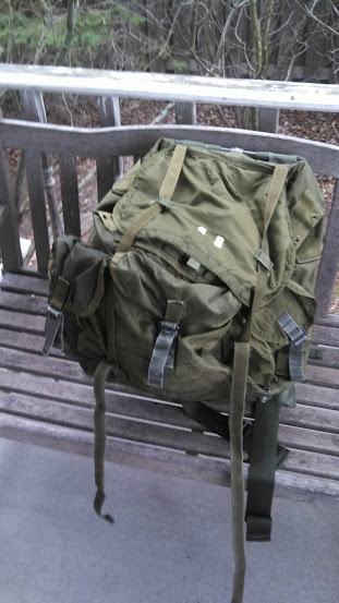 Restless Wilderness: GEAR REVIEW: Military Surplus Alice Pack (Large)