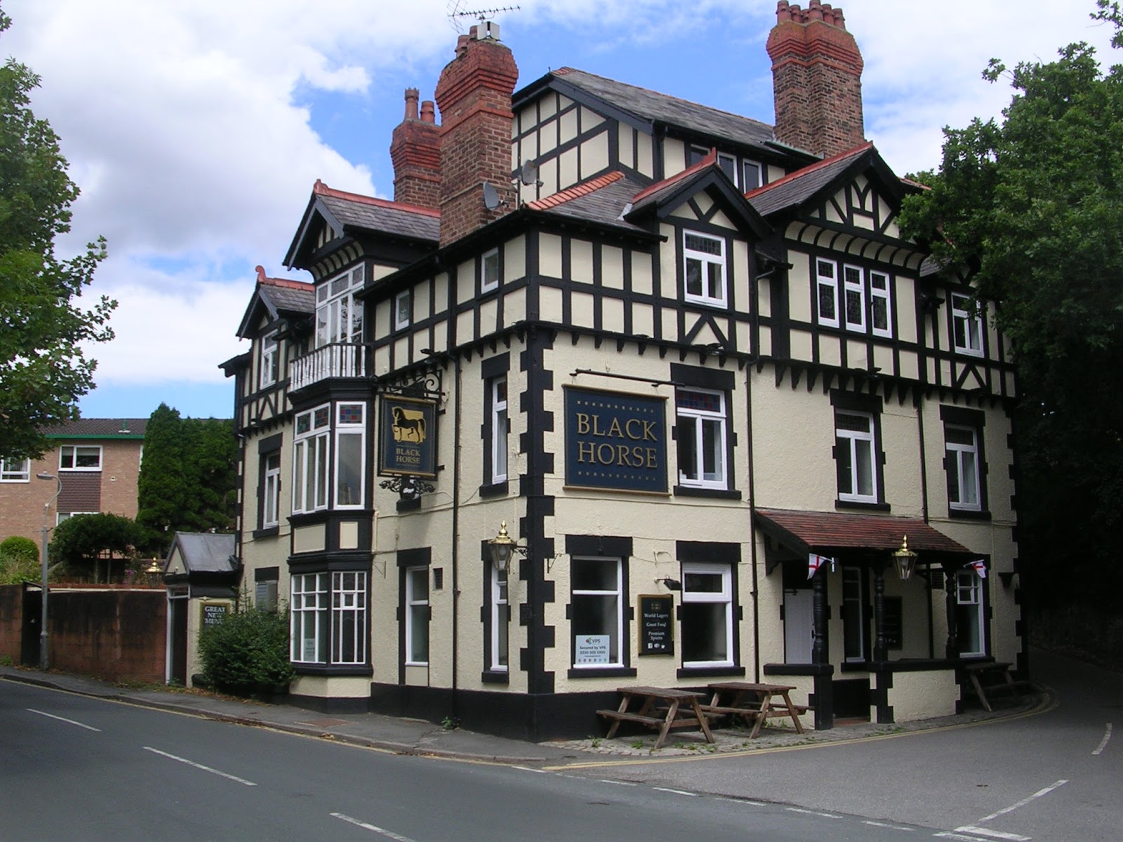 Merseyside Pub Guide: Purple Baize, All In My Brain