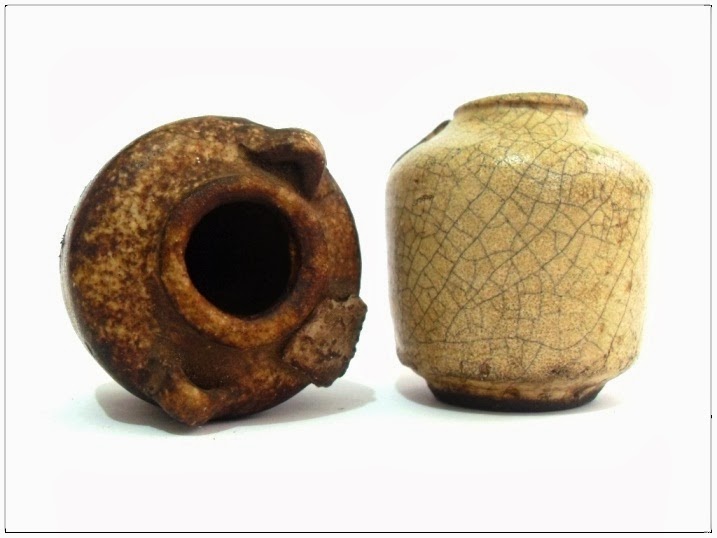 BARANG ANTIK LUKITO: Dua Buah Buli-Buli China - SOLD