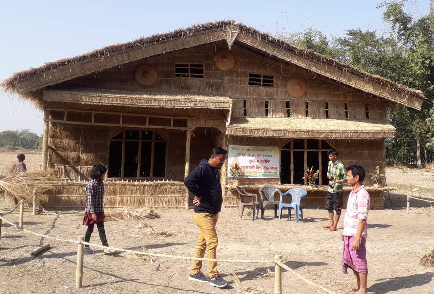 2019 চনৰ মাঘ বিহুত বনোৱা সকলো ভেলাঘৰ Bhelaghar in Assam ~ Daily Assam