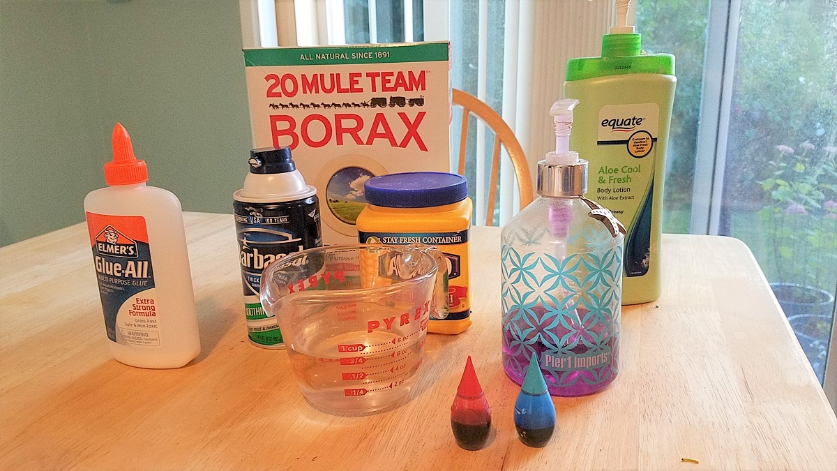 Clever, Crafty, Cookin' Mama: How to Make Fluffy Slime