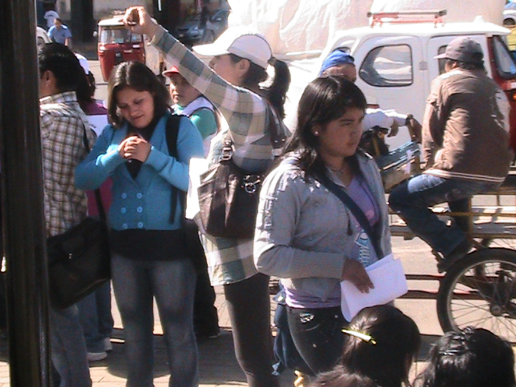 PRENSA ITV PERU: MUJERES EMBARAZADAS PROTESTAN CONTRA CONGA POR LAS ...