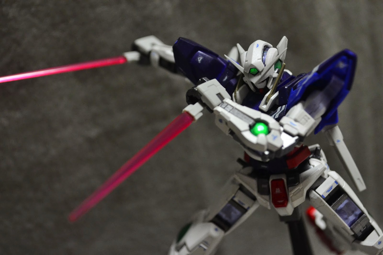Gunplanerd: Kit Insight: RG 1/144 GN-001 Gundam Exia (Painted Build)