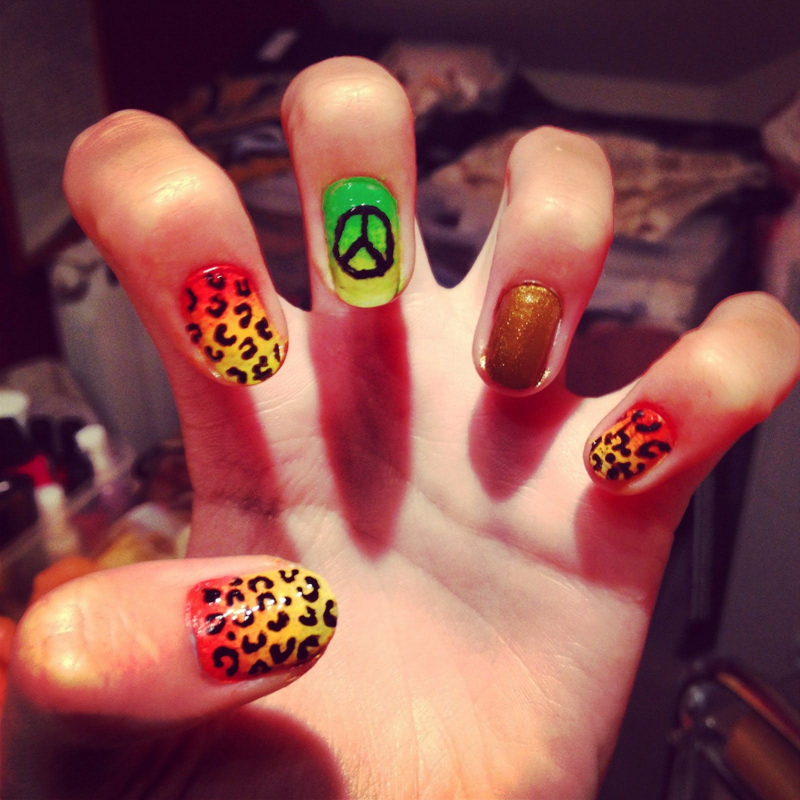 Stray Nails: Festival Nails