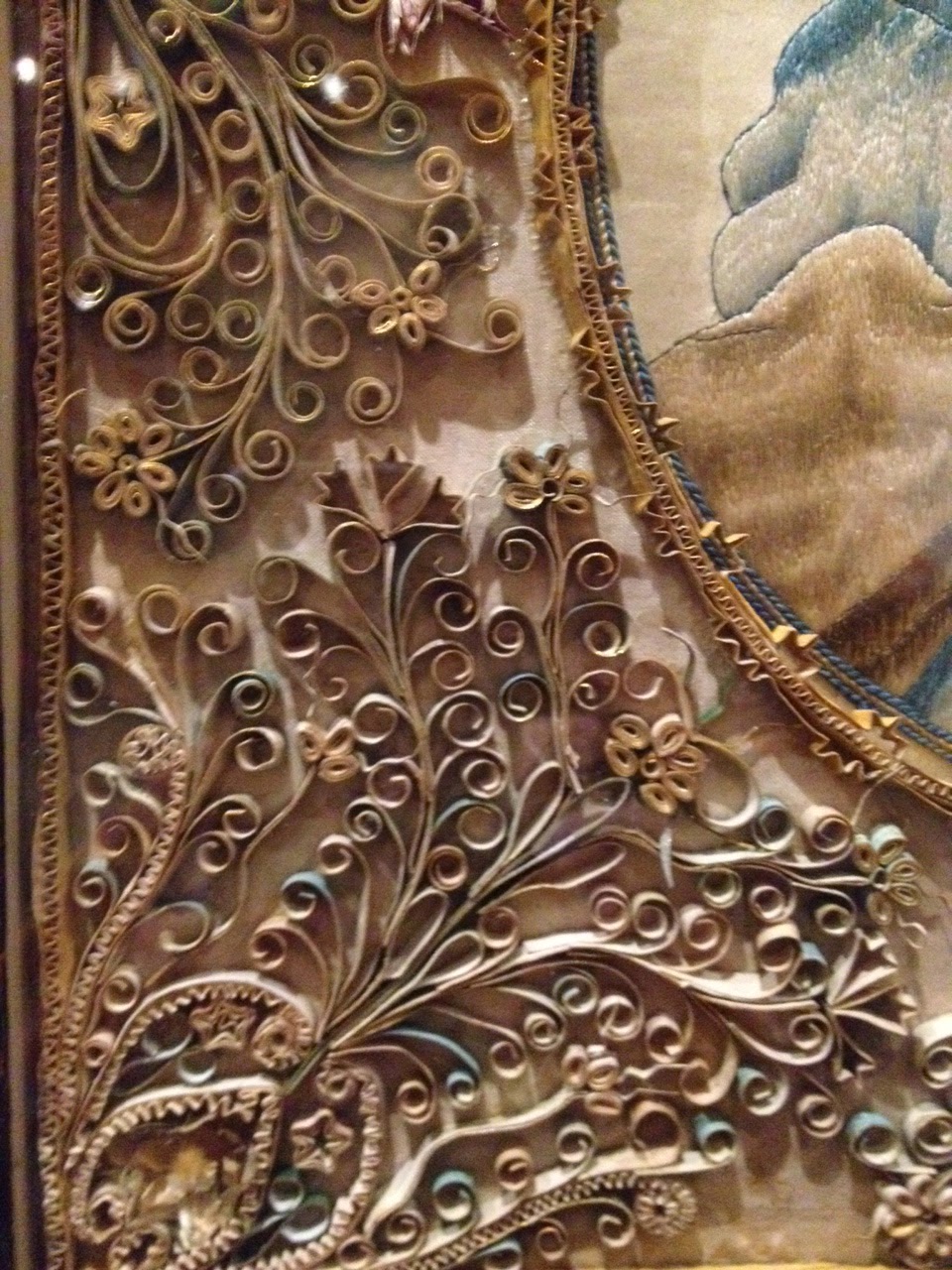 SilkDamask : A Striking English Quill Work Portrait, 1700-1720